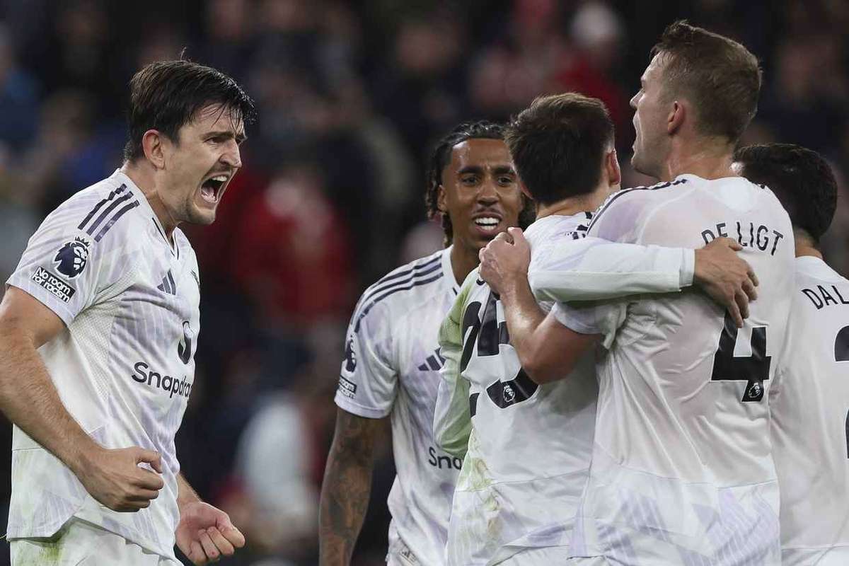 Man Utd's win at Liverpool means the Reds are setting records for all ...