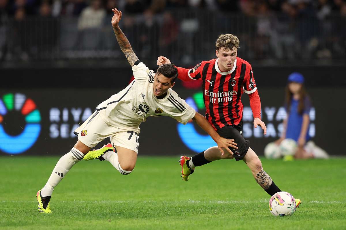 Oficial: Álex Jiménez deixa o Real Madrid em definitivo e assina pelo ...