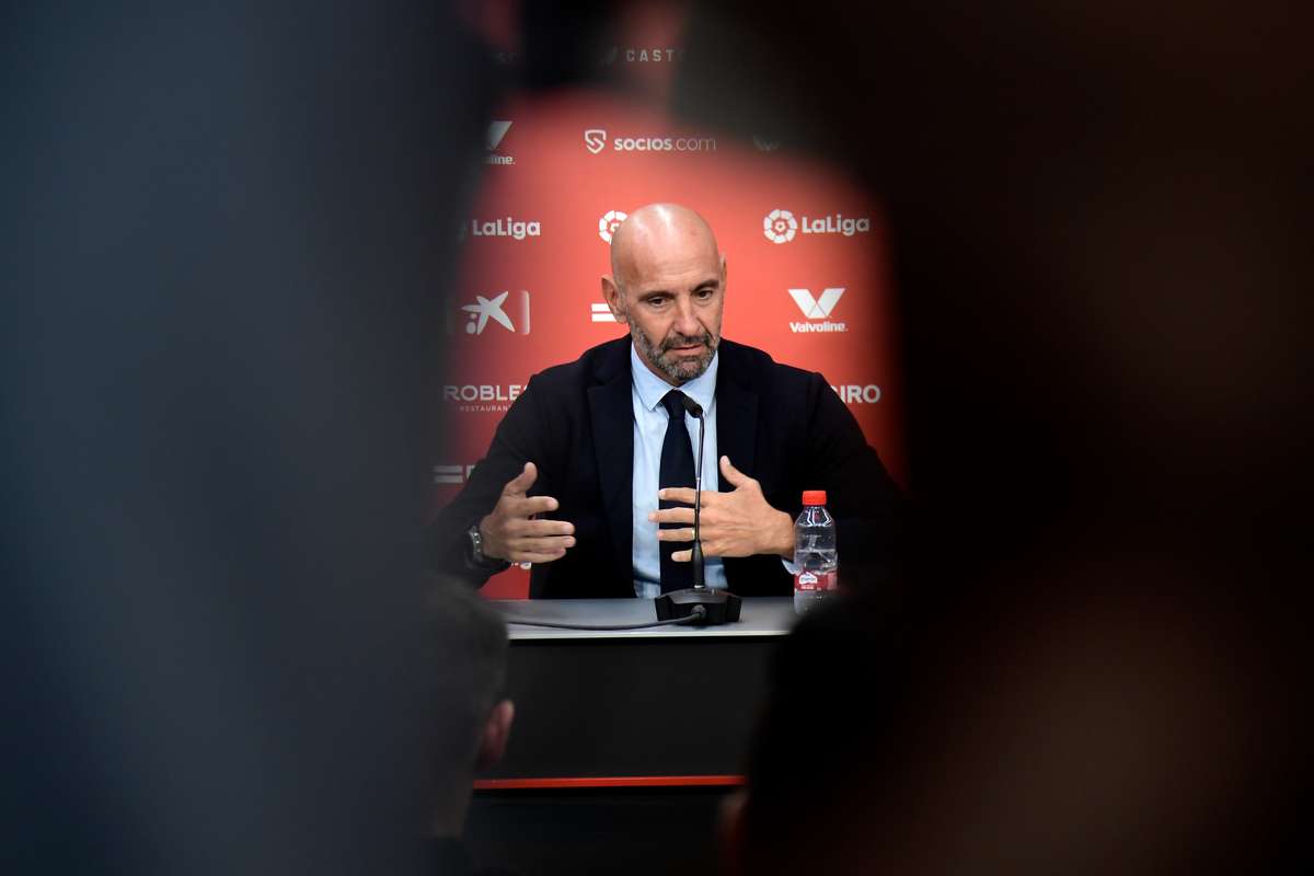 Monchi, en el foco de las críticas: "Tengo que asumir mi ...
