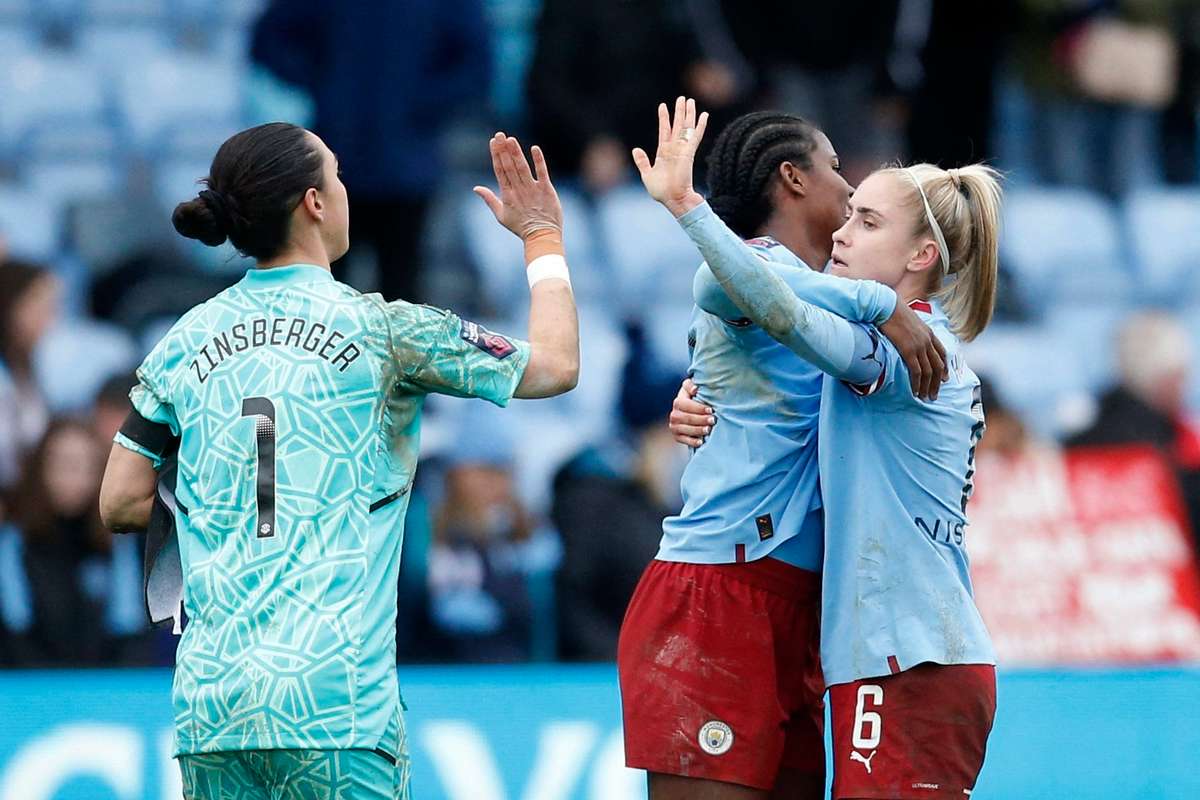 Kelly on target as Man City beat stuttering Arsenal to go third in WSL | Flashscore.com.gh