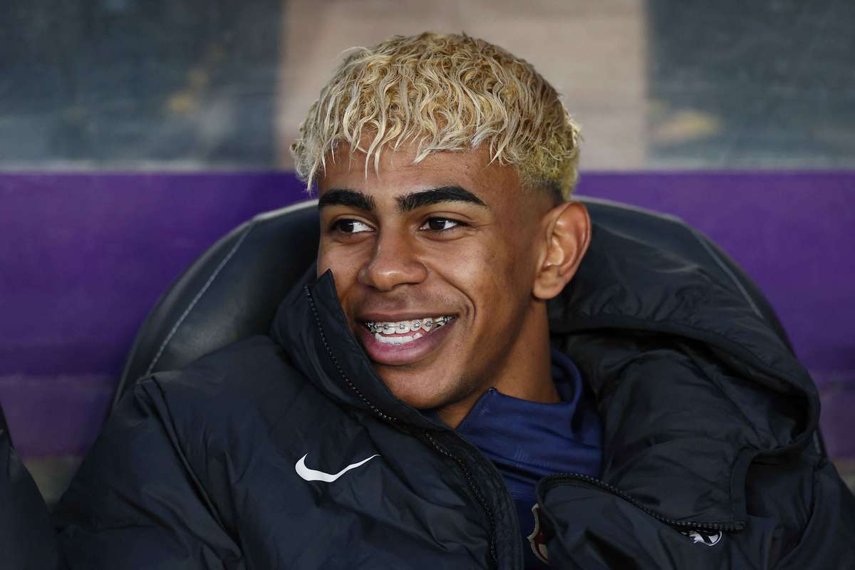 Bastoni i Inzaghi pod wrażeniem Yamala. "Będziemy musieli go podwajać ...