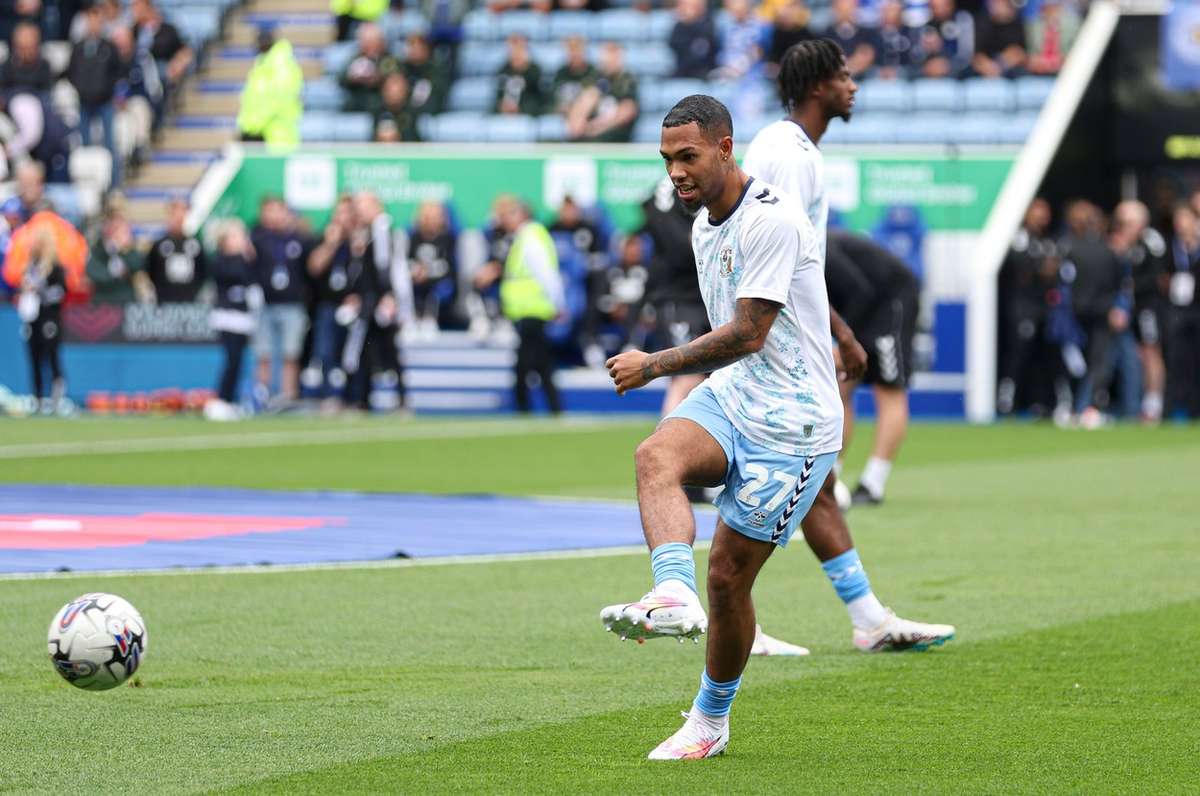 Dos amadores ao Coventry: a evolução de Milan van Ewijk que nem sempre ...