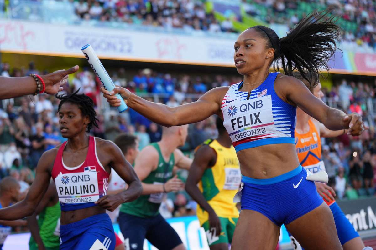 World Championships roundup: Felix passes baton to next generation in ...