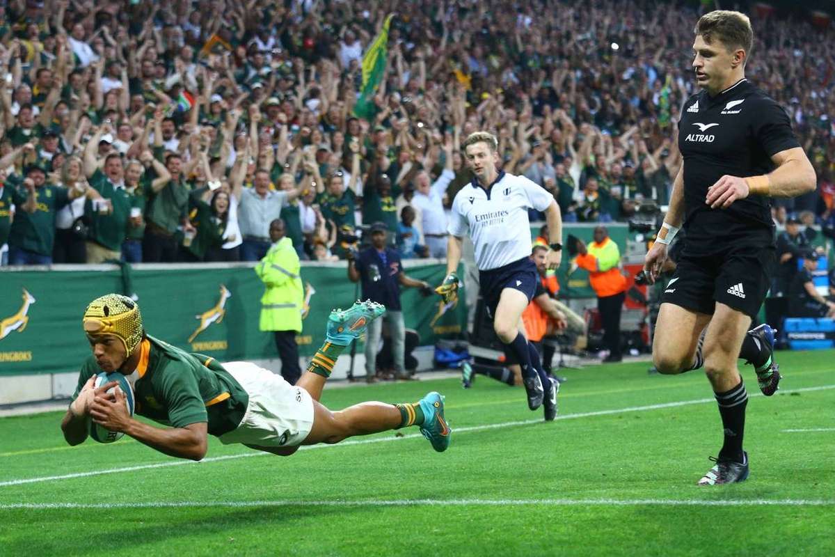 Springboks recall wingers Nkosi and Arendse for Argentina showdown in ...