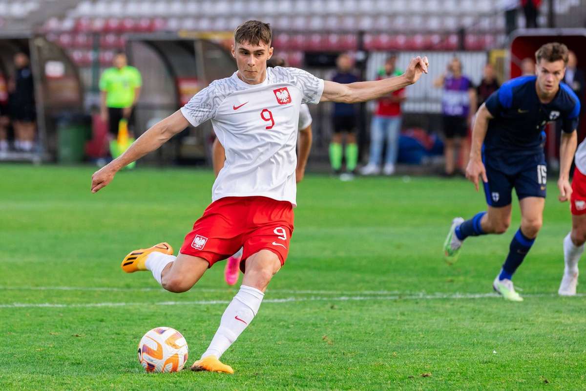 Piotr Włodarczyk chwali dyspozycję syna w Austrii. "Osiągnął więcej niż ...