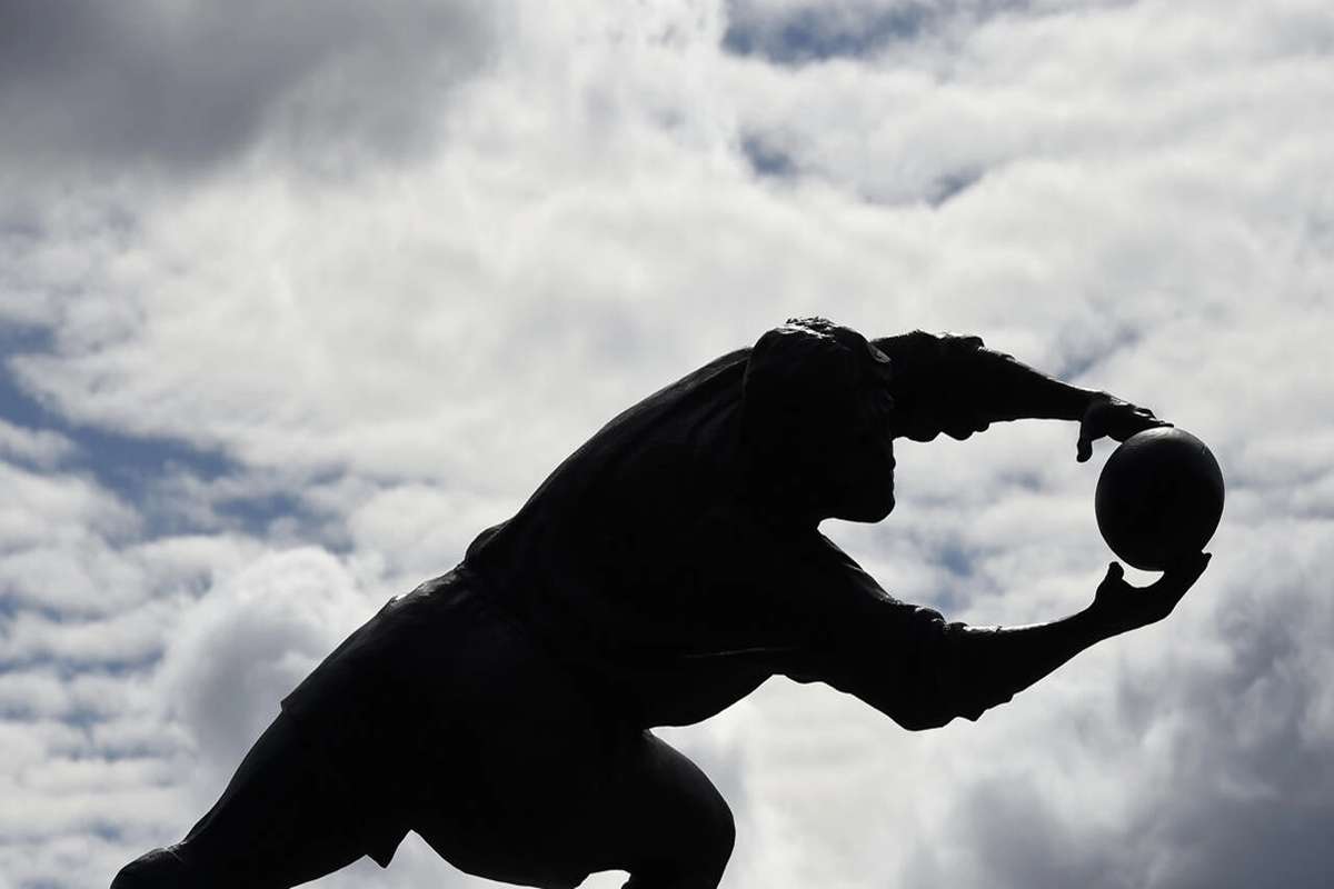 Study finds ex-rugby players 15 times more likely to develop MND ...