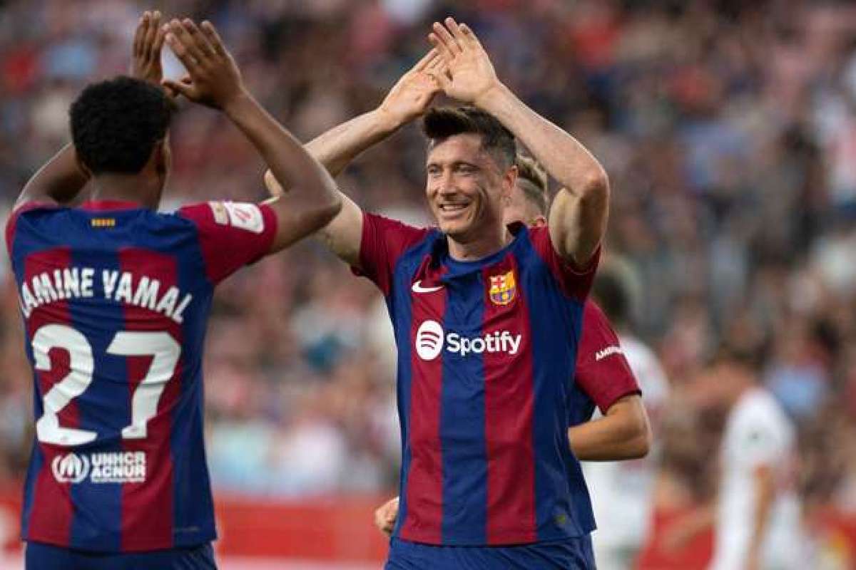 Xavi wins his final game as manager of Barcelona against Sevilla on ...