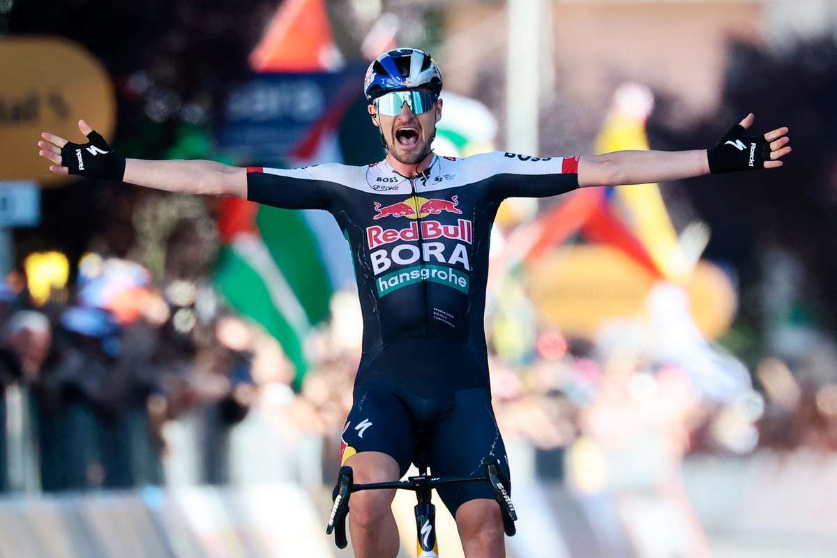Nico Denz wins stage 18 of Giro d'Italia as Isaac Del Toro retains ...