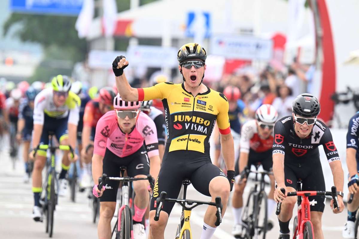 Richard Plugge, diretor da Jumbo-Visma: "O futuro da equipa está ...
