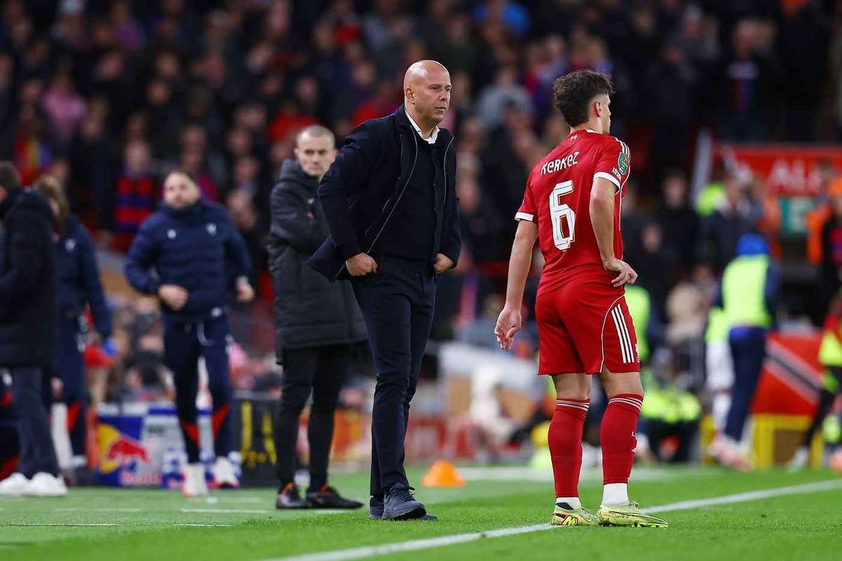 Liverpool under pressure to end poor run as Man City face Bournemouth ...