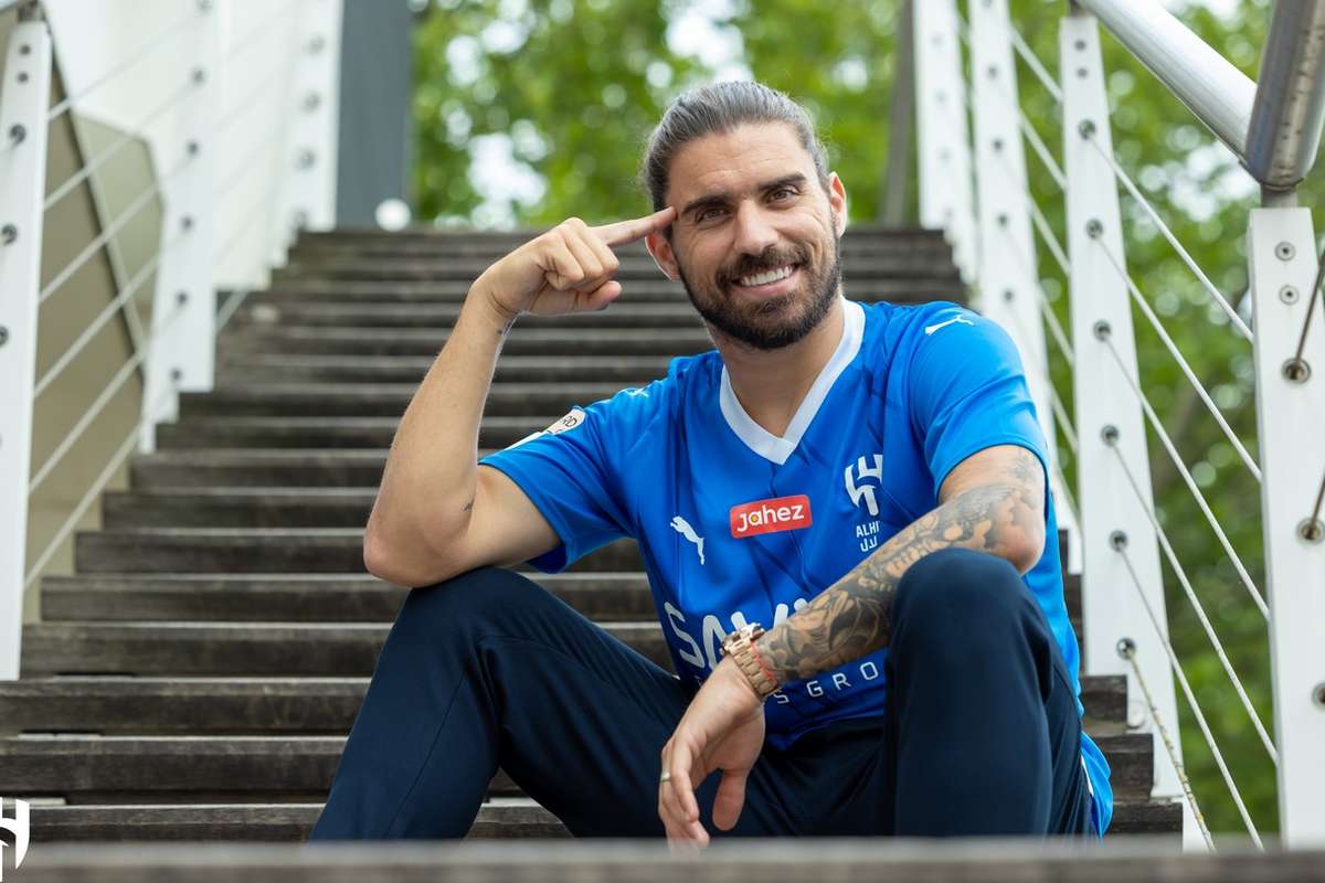 L'international portugais Ruben Neves s'engage avec le club saoudien d ...