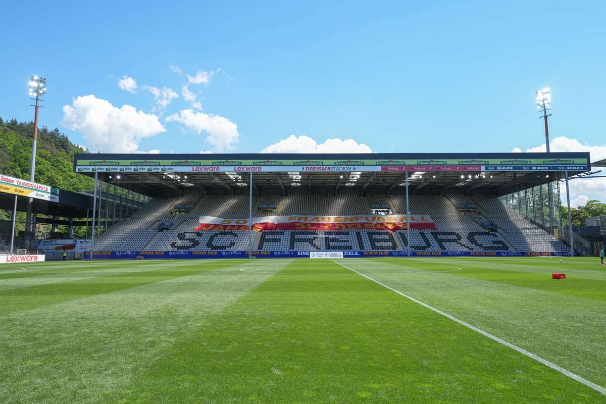 Umbau des Dreisamstadions: SC Freiburg investiert zehn Millionen Euro ...