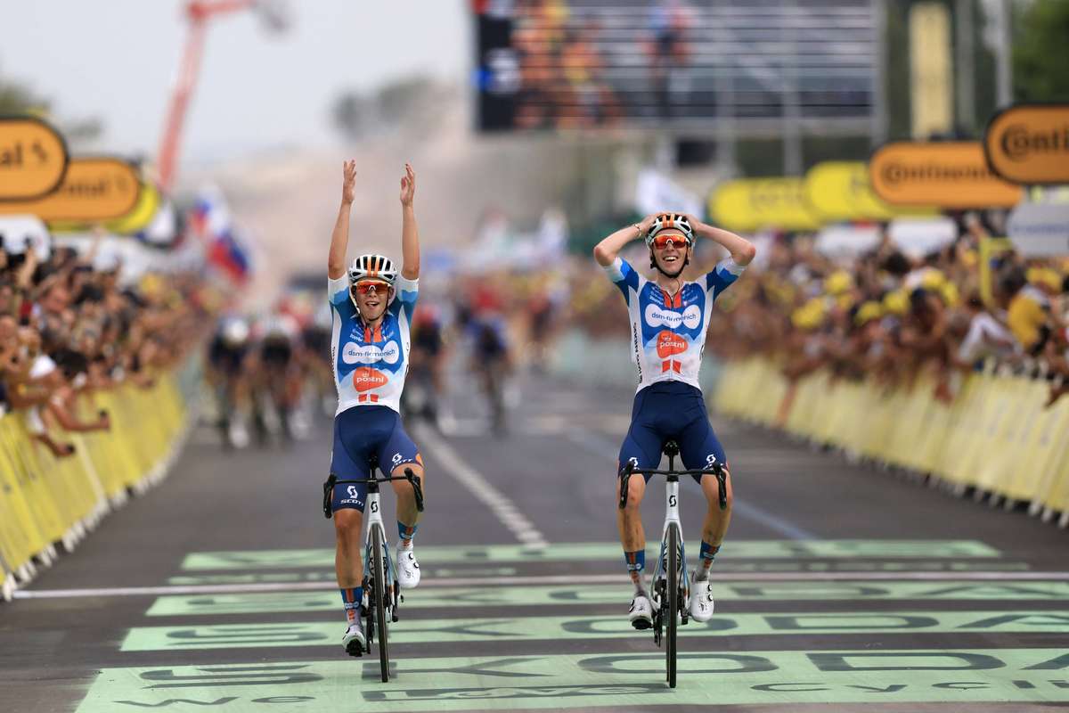 Romain Bardet wygrał pierwszy etap Tour de France, który rozpoczął się ...