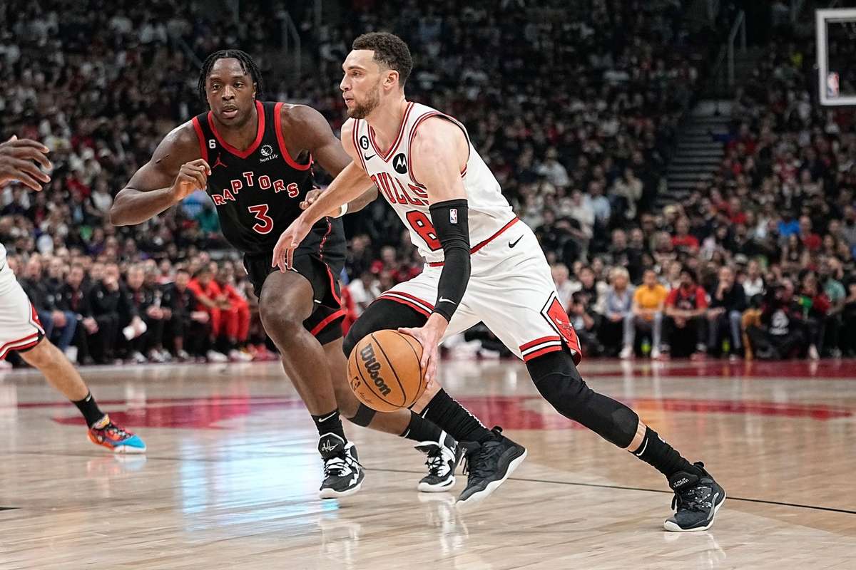Zach LaVine sinks Raptors, Josh Giddey stars as Thunder roll Pelicans ...
