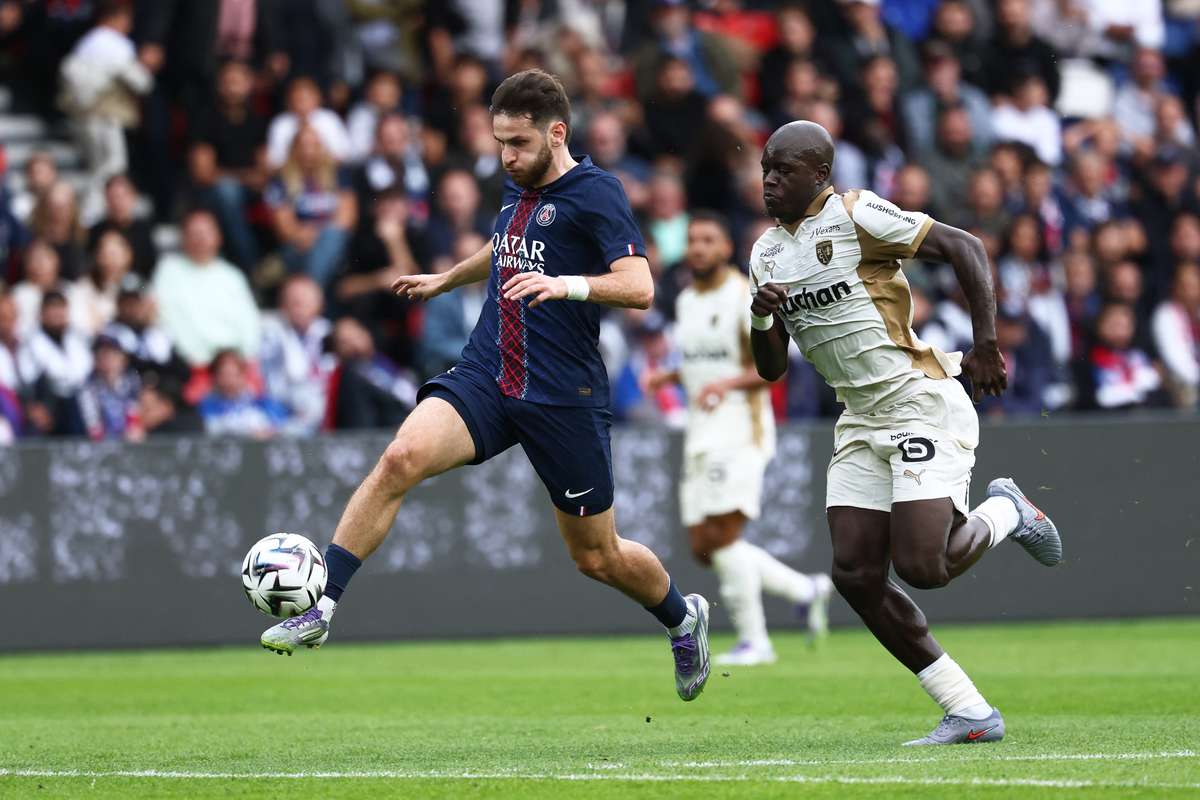 Le PSG "optimiste" quant à la présence de "Kvara" contre l'Atalanta ...