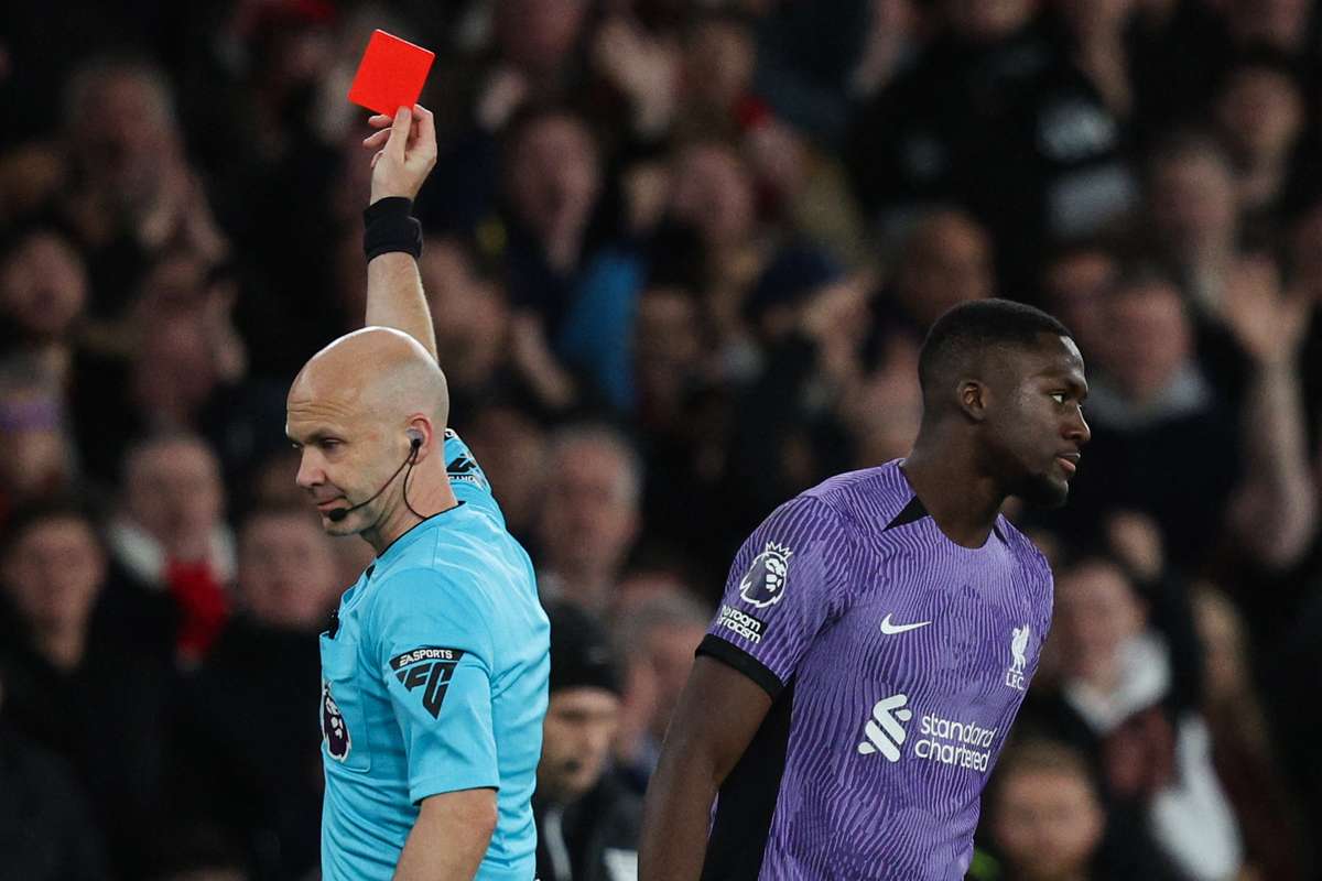 Premier League managers unconvinced by 'blue card' sin bin plan ...