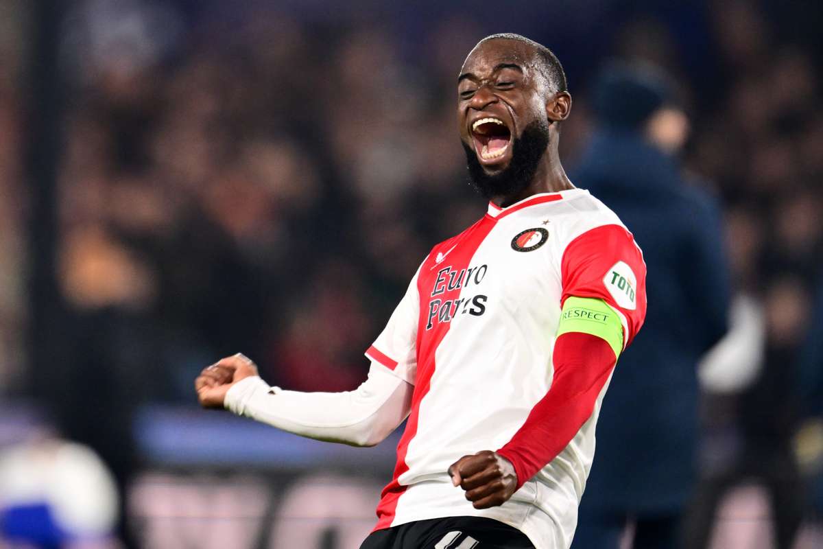 Feyenoord Walst In De Kuip Over Lazio Heen Met Goede Uitgangspositie