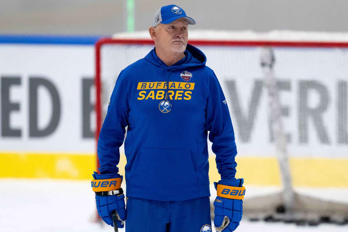 NHL roundup: Lindy Ruff earns 900th career win, Columbus end season on ...