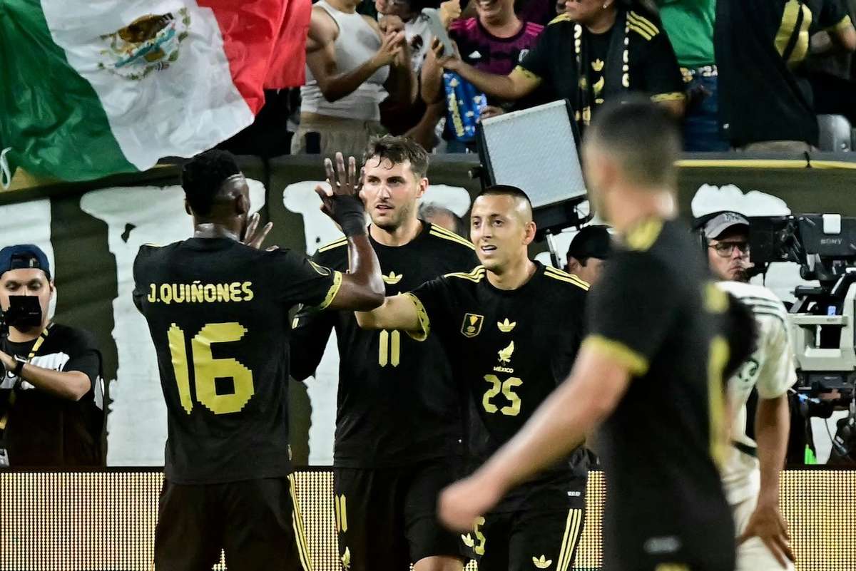 Gold Cup: México acaba com a seca de golos e elimina a Arábia Saudita ...