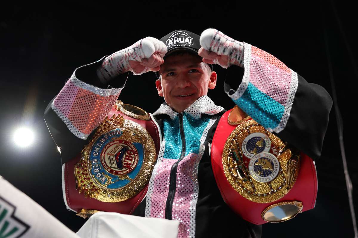 Jesse Rodriguez stops Sunny Edwards to unify WBO, IBF flyweight world ...