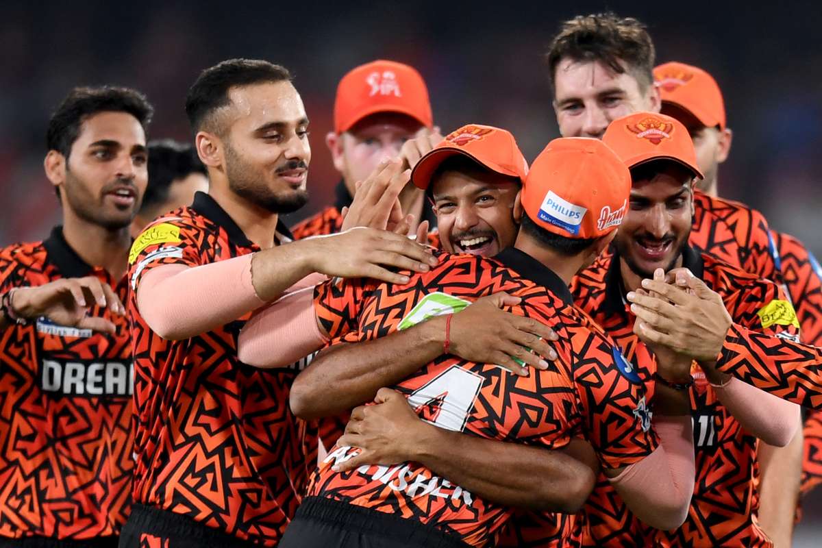 Hyderabad post highest-ever IPL total to beat Mumbai by 31 runs ...