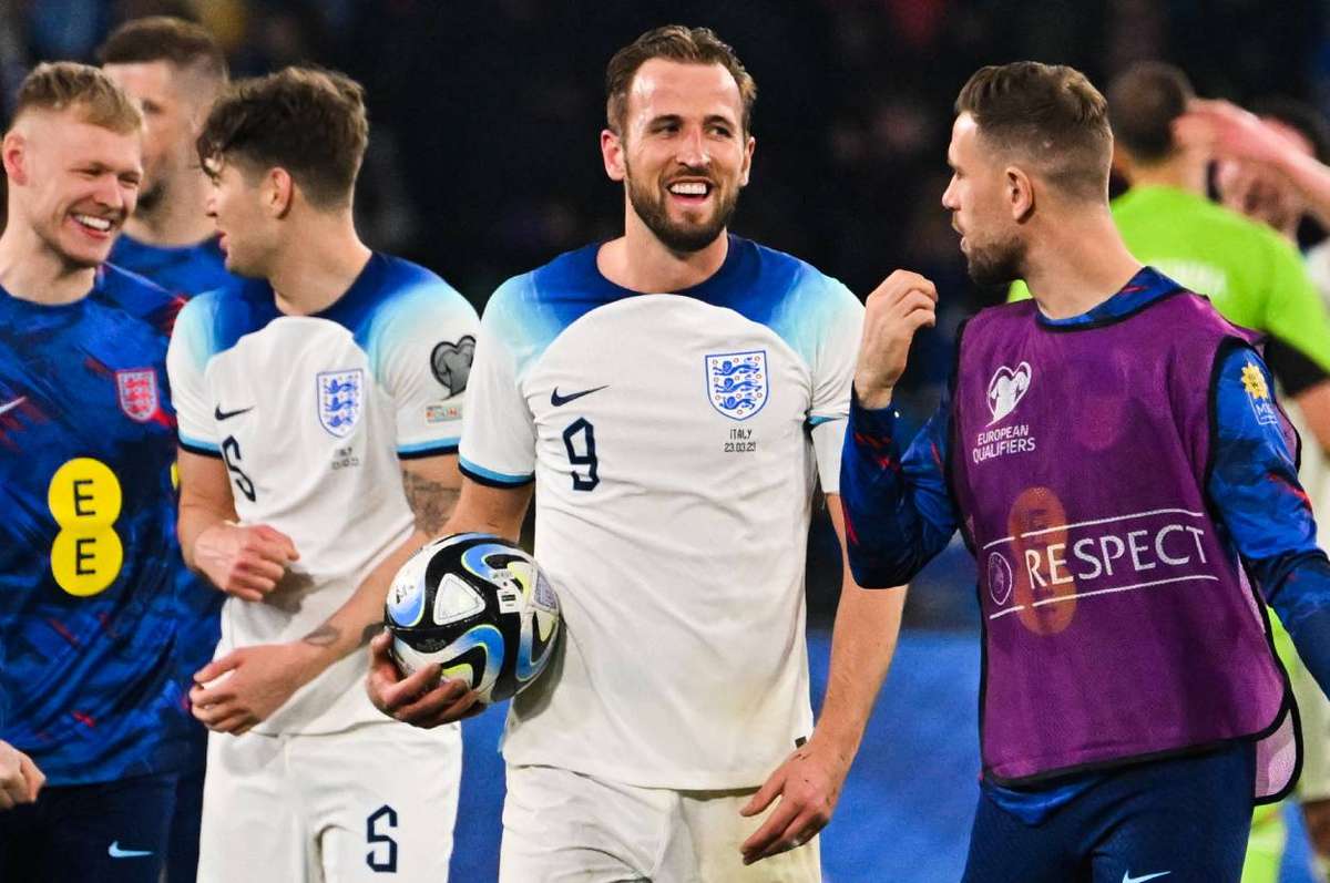 Southgate hails Kane's 'strength' after breaking England goal record ...