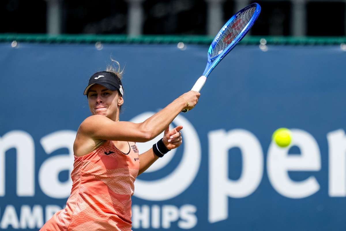 Linette ma pierwsze zwycięstwo na trawie w tym sezonie i gra dalej w Nottingham | Flashscore.pl