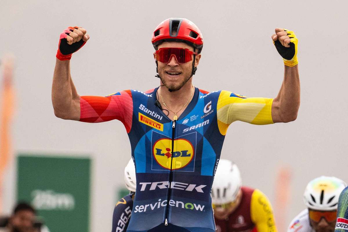 Jonathan Milan gana al esprint en el inicio del AlUla Tour | Flashscore.pe