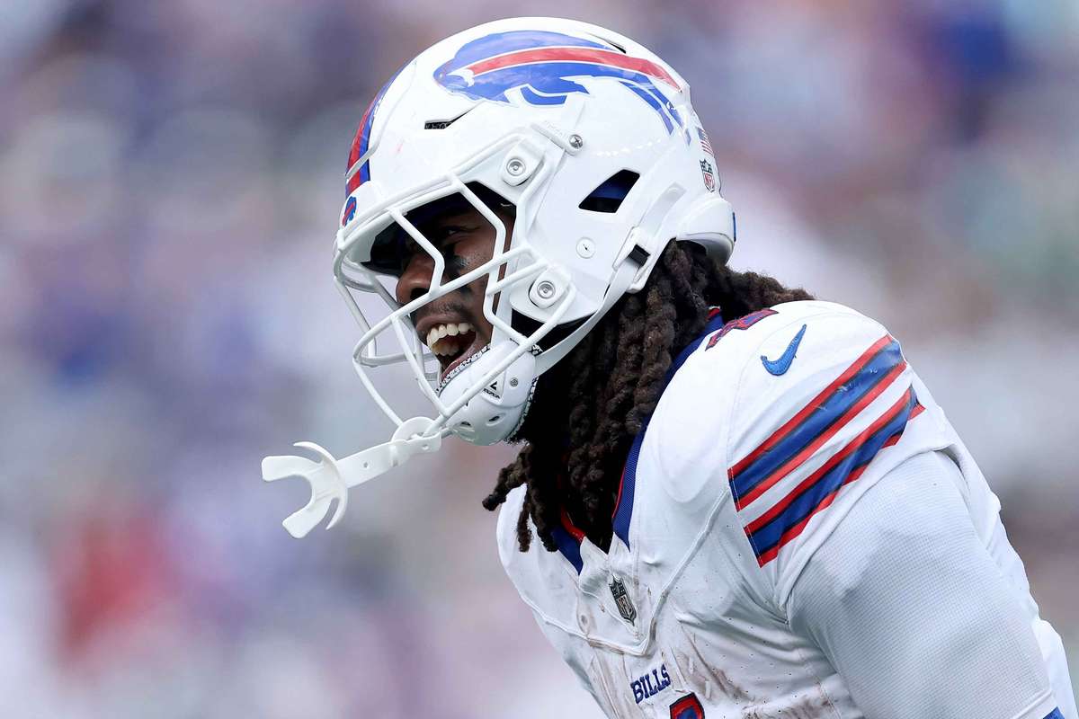 NFL Thursday night game picks: Buffalo Bills vs. Miami Dolphins ...