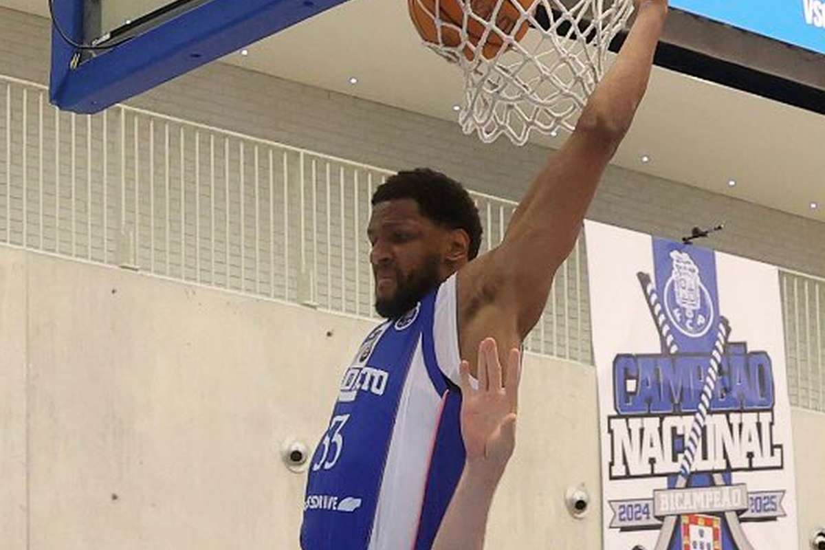 Basquetebol: FC Porto supera Vitória SC (105-85) | Flashscore.pt