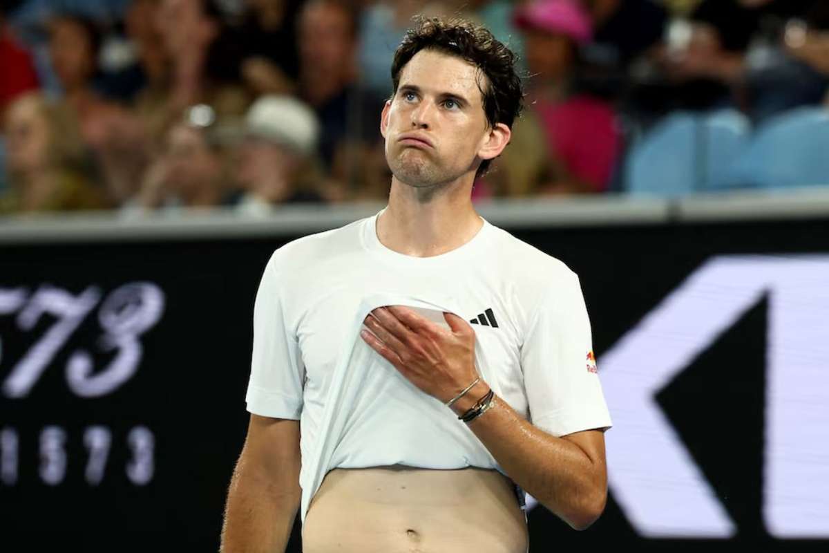 Dominic Thiem ogranicza treningi, aby uniknąć odnowienia kontuzji ...
