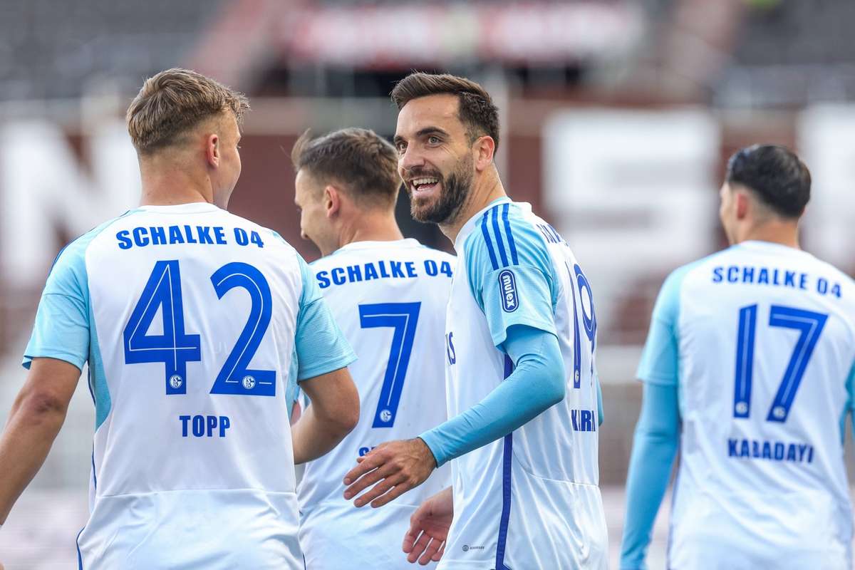VfL Osnabrück steigt aus der 2. Bundesliga ab - Schalke 04 feiert den Klassenerhalt | Flashscore.de
