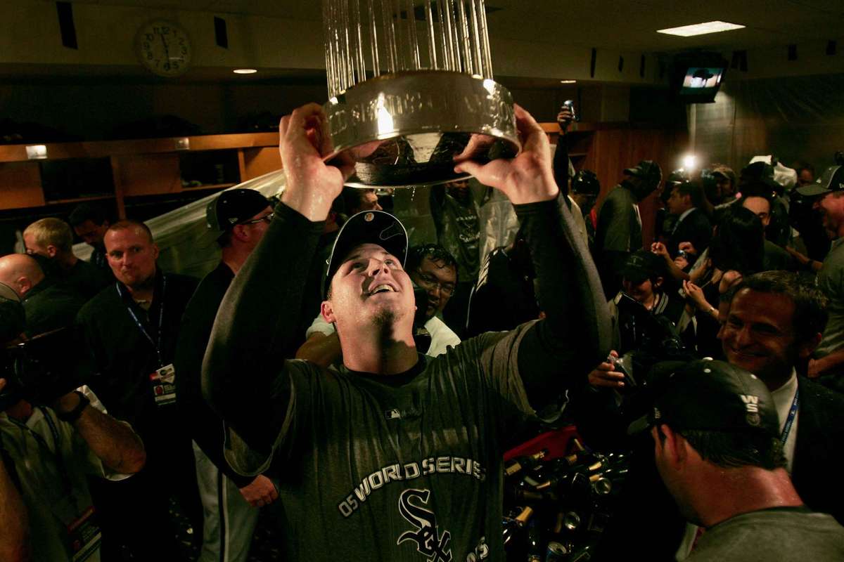 Former Chicago White Sox closer Bobby Jenks passes away after battle ...