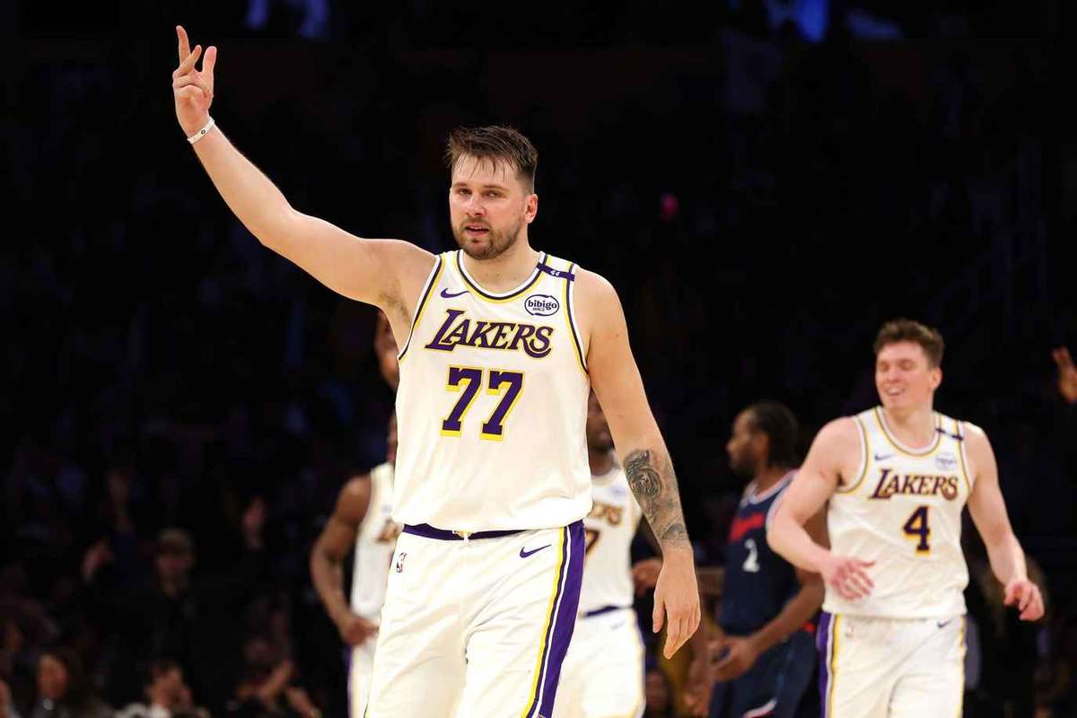 NBA: Luka Doncic destaca-se na vitória dos Lakers contra os Phoenix ...