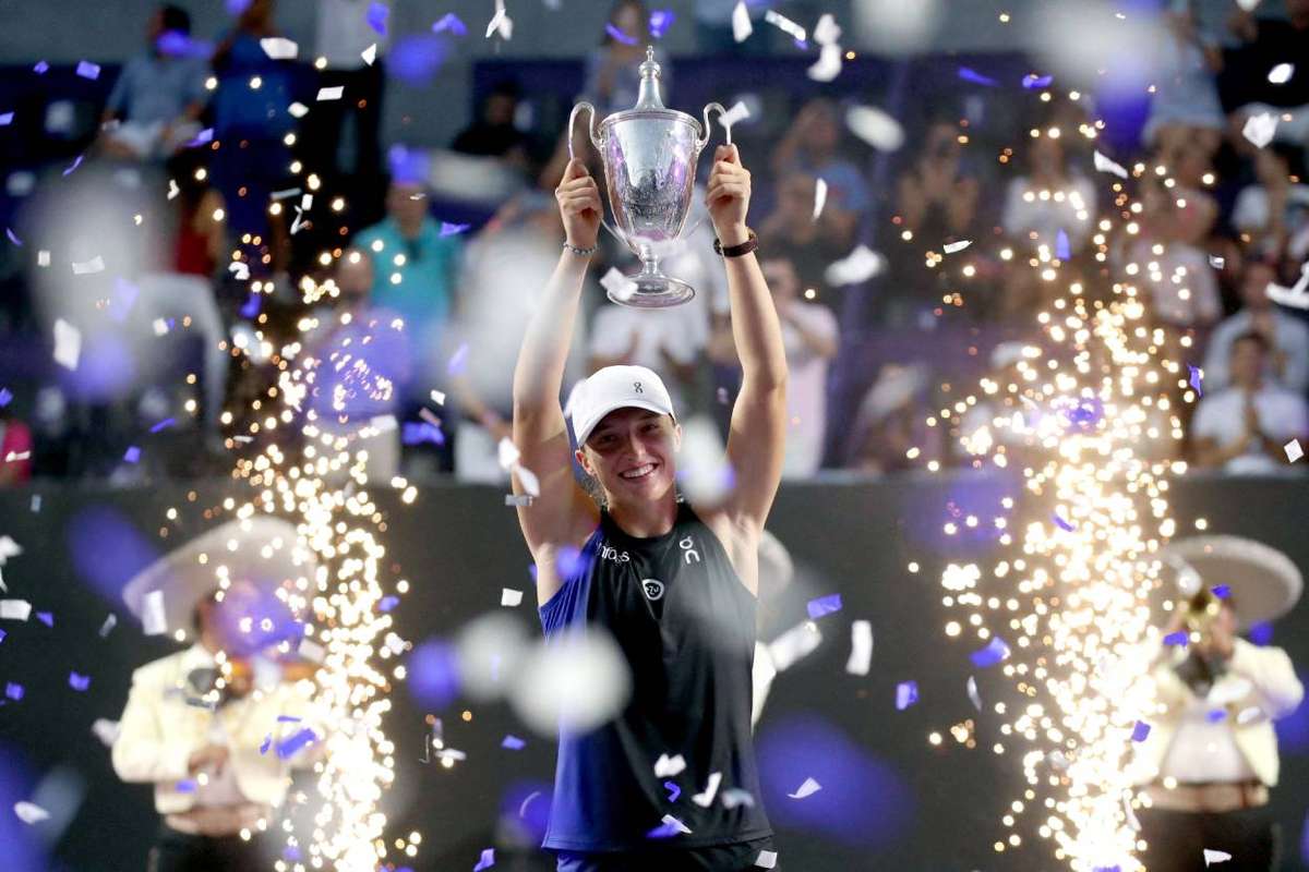 Iga Swiatek remporte le titre de Joueuse de l'année de la WTA ...