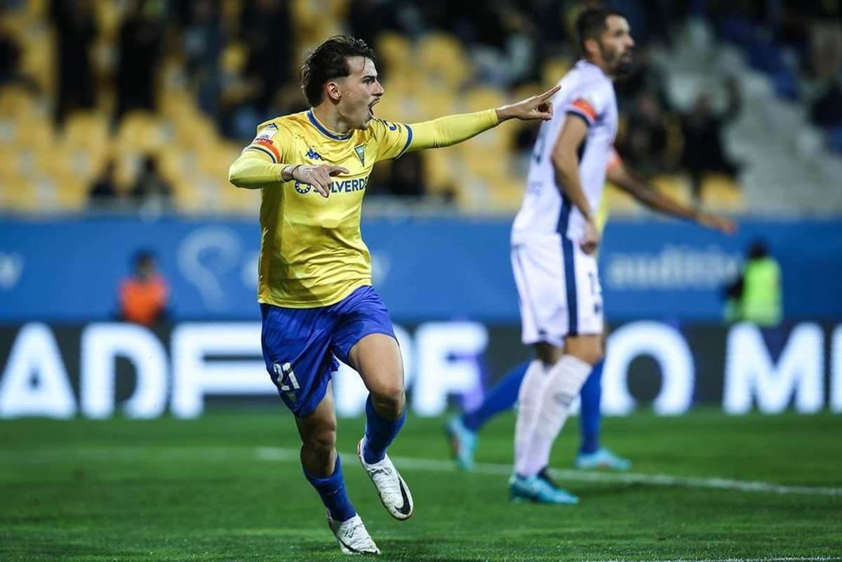 Confirmado: Rodrigo Gomes ruma ao Wolverhampton por 15 milhões de euros ...