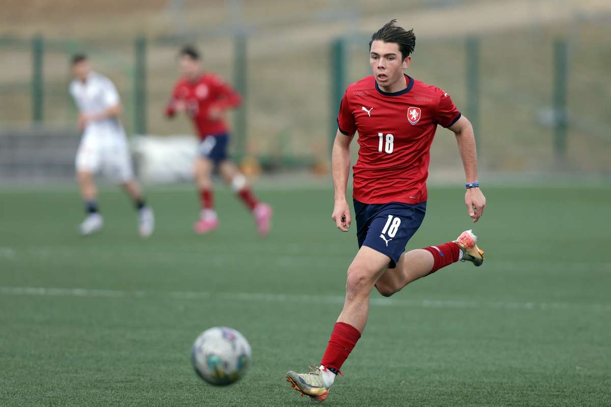 Mladý Buffon už skóruje za Česko. Proti Francúzsku dal prvý gól za ...