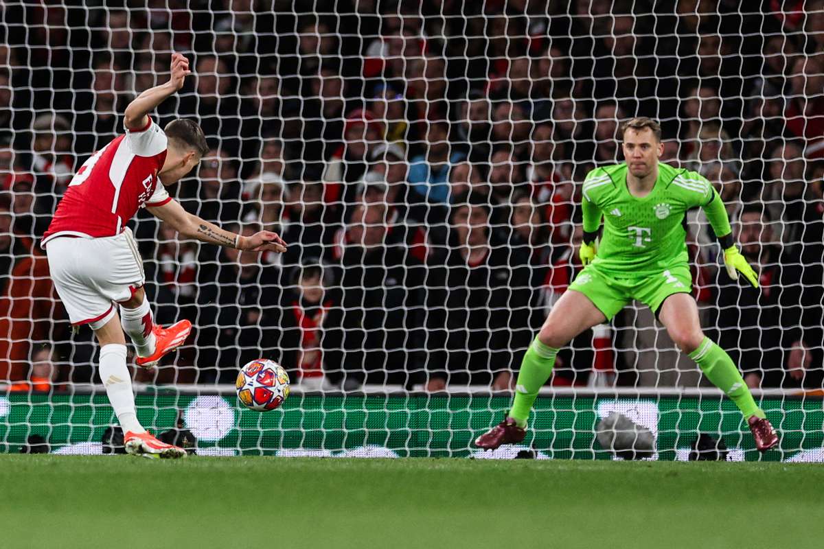 Champions League: spettacolo all'Emirates, Arsenal e Bayern si battono ... Champions League: spettacolo all'Emirates, Arsenal e Bayern si battono ...