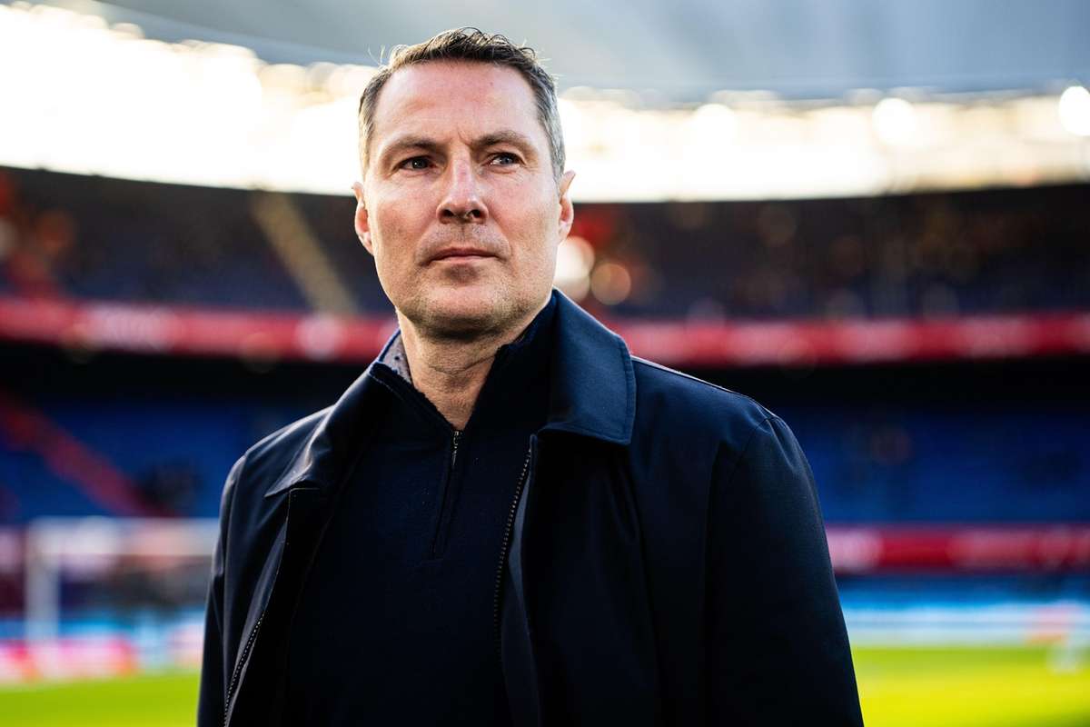Oficial: Feyenoord despede Brian Priske | Flashscore.pt