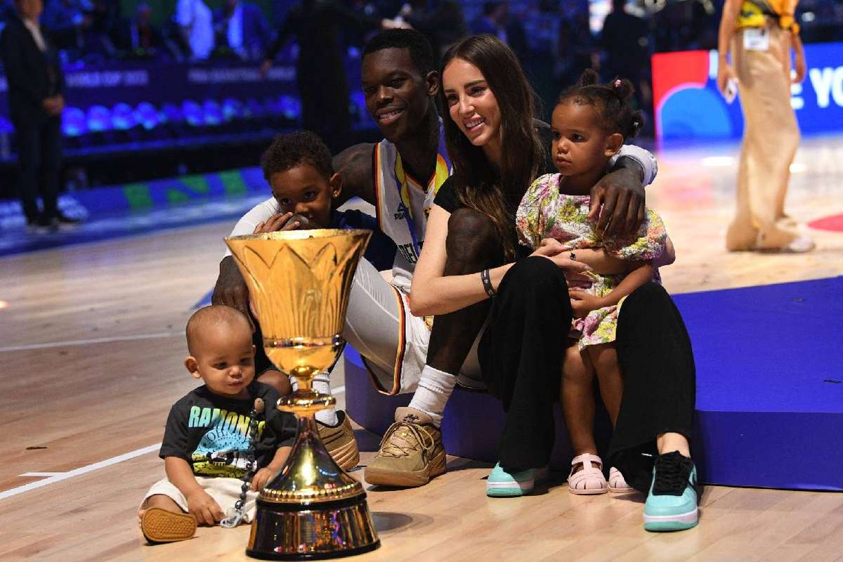 Dennis Schröder é eleito o MVP da Copa do Mundo de Basquete ...
