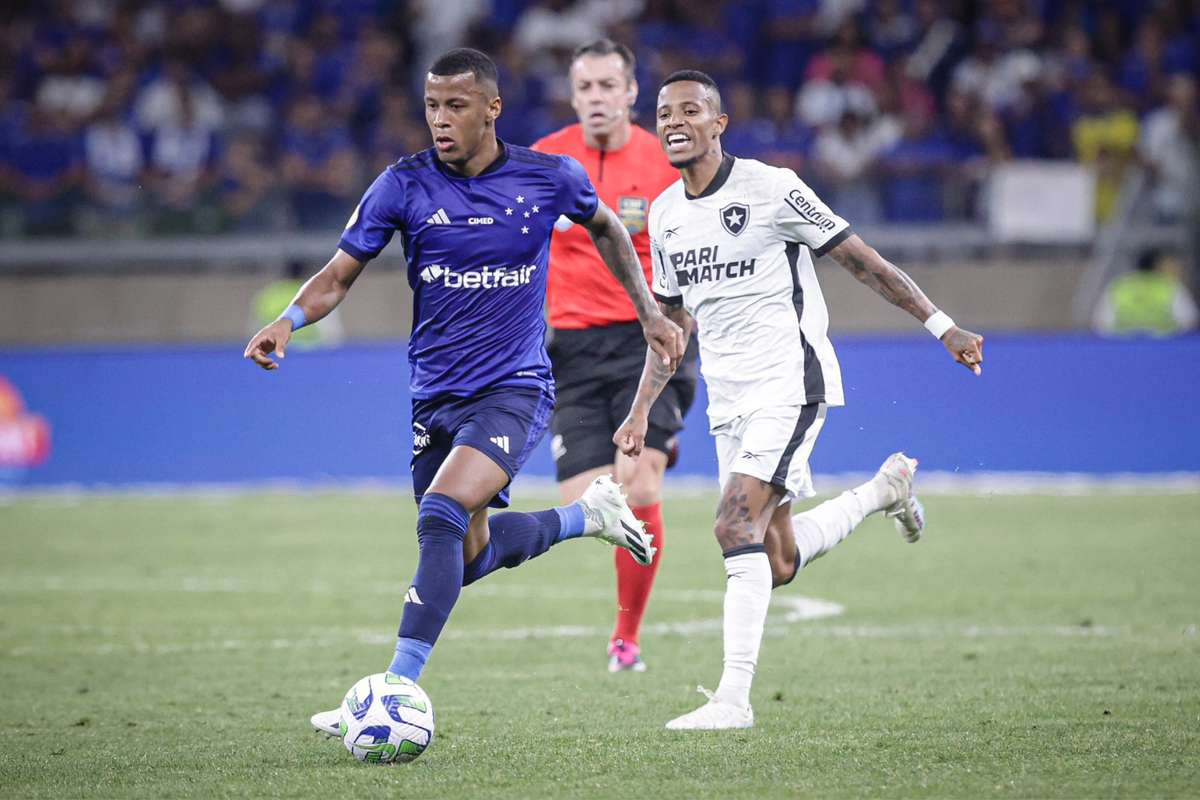 Confira os jogos com transmissão do Flashscore no sábado (2) e no ...