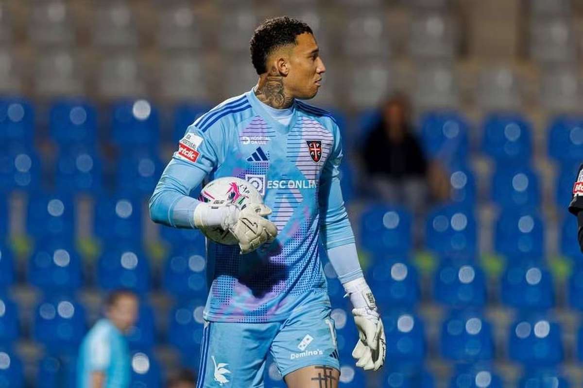 Casa Pia rejeitou três ofertas do Bahia e quer sete milhões de euros ...