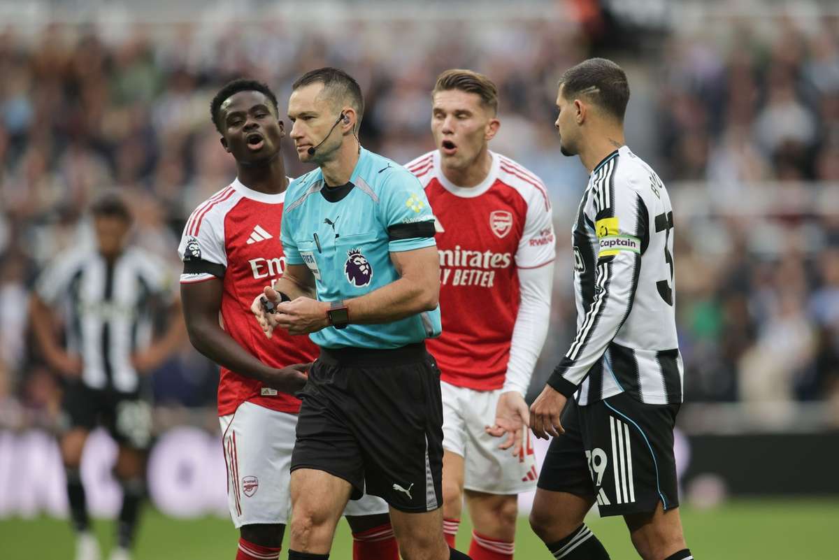 Saka questions VAR after Arsenal's comeback win over Newcastle ...
