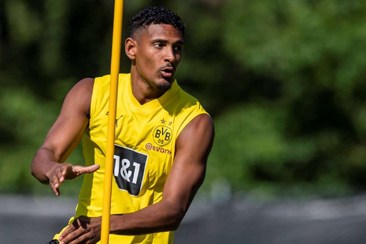 Haller retorna à seleção da Costa do Marfim após se recuperar do câncer ...