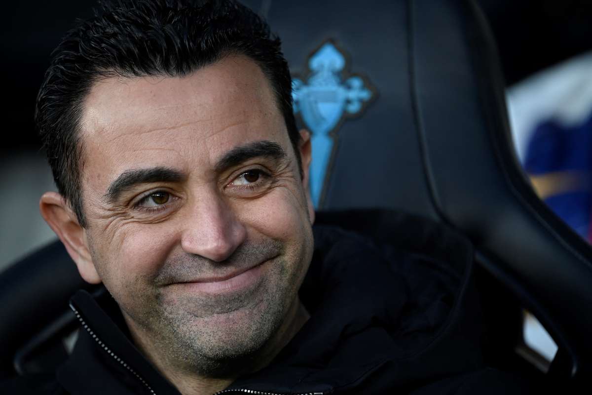 A visita do Nápoles é a última oportunidade de Xavi para recuperar o ...