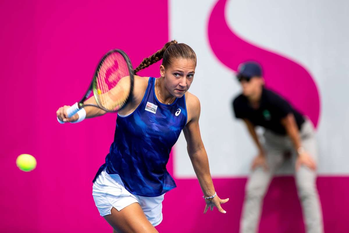 Diane Parry passe au second tour à Monastir, Yasmine Mansouri prend la ...