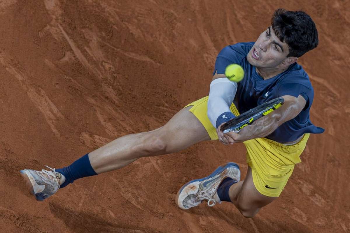 Jeu, Set & Flash : Alcaraz affontera Zverev en finale de Roland-Garros ...