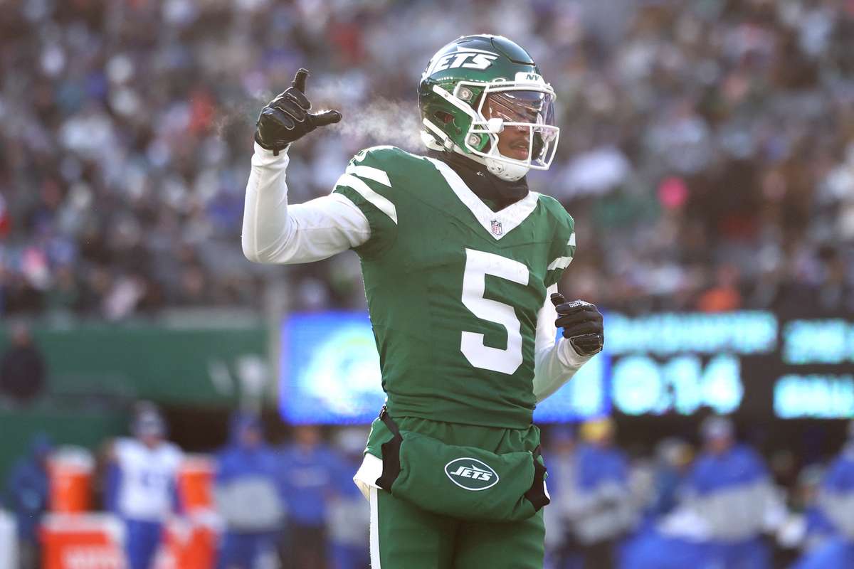 Garrett Wilson agrees to four-year extension with New York Jets, with ...
