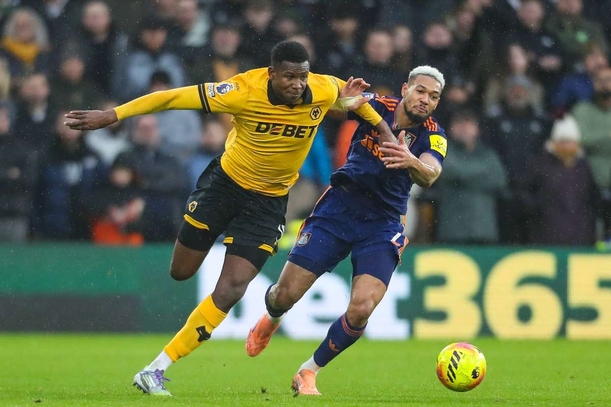 Mosquera admits mixed emotions after Wolves draw with Newcastle ...