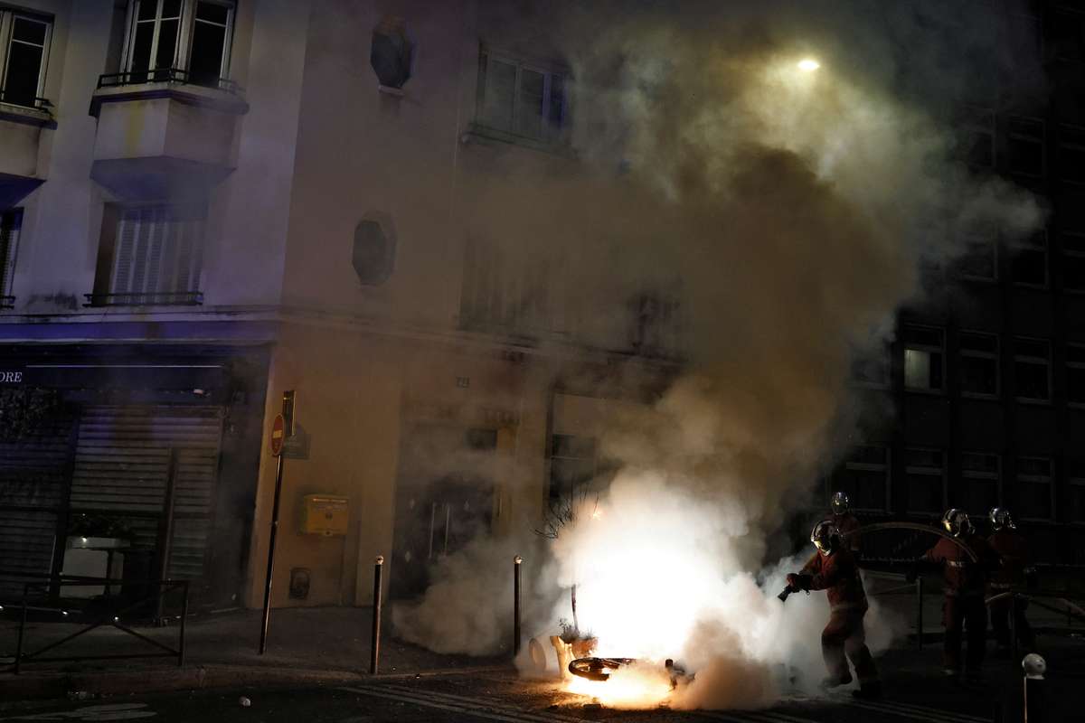 Several hundred arrested in Paris as locals leave city in chaos after ...